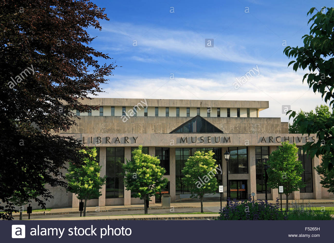 Maine State Museum High Resolution Stock Photography and Images - Alamy