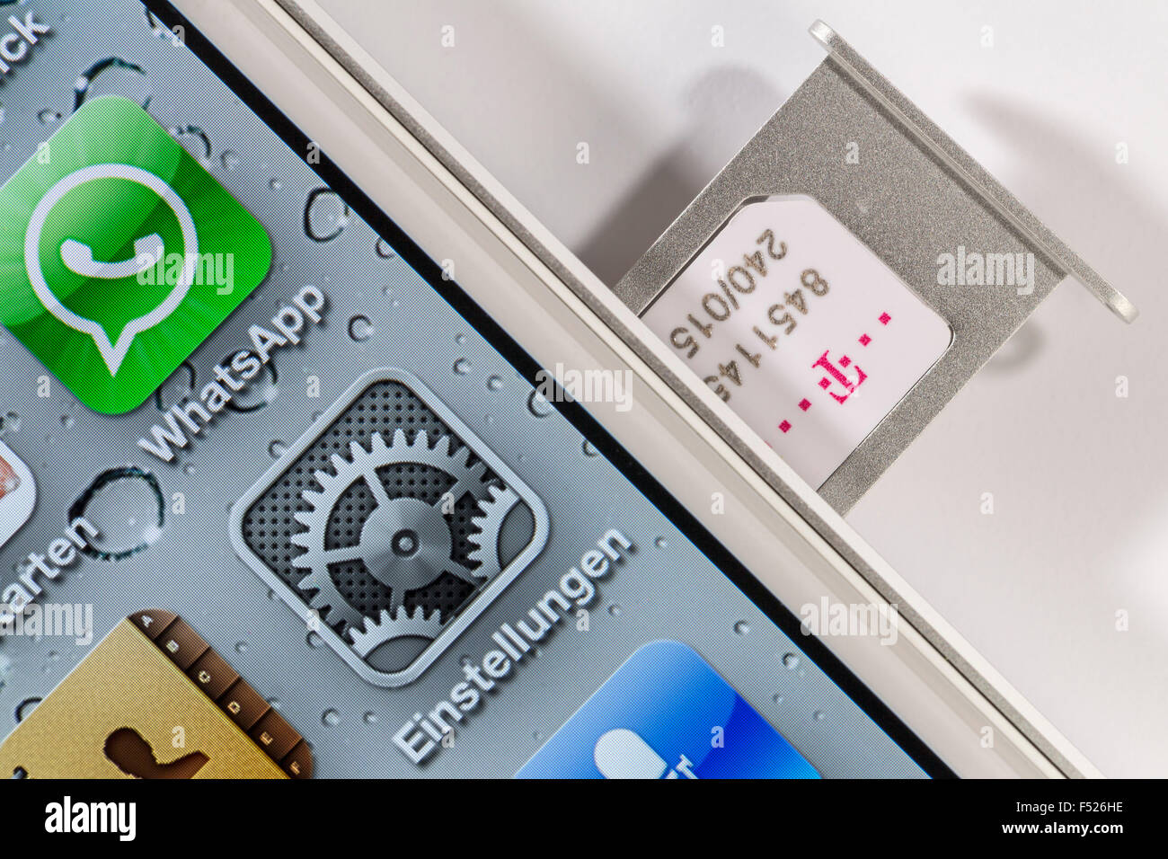 Nano sim card hi-res stock photography and images - Alamy
