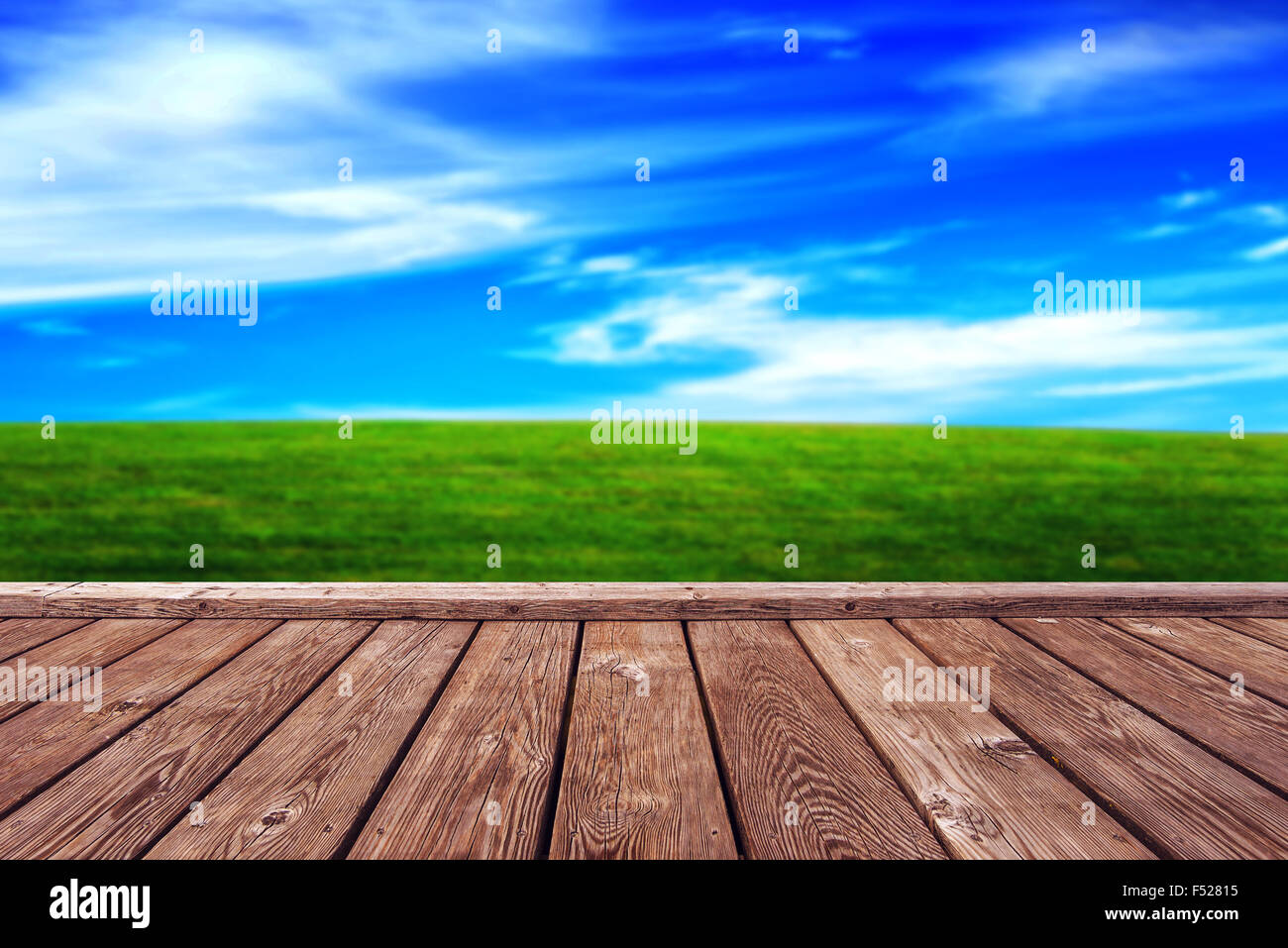 Empty outdoor deck hi-res stock photography and images - Alamy