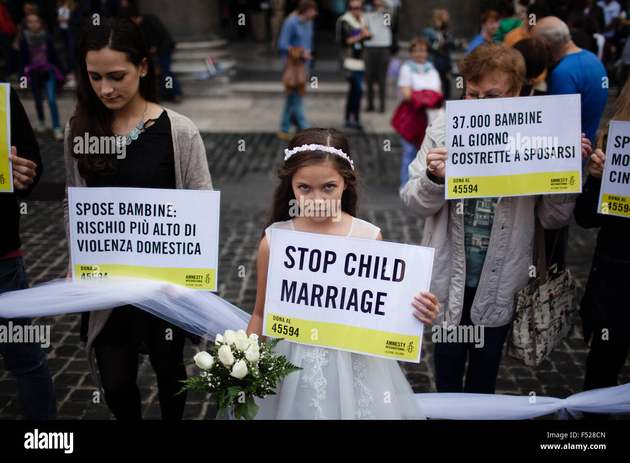 Rome, Italy. 26th Oct, 2015. Giorgia, ten years old, performing a fake ...
