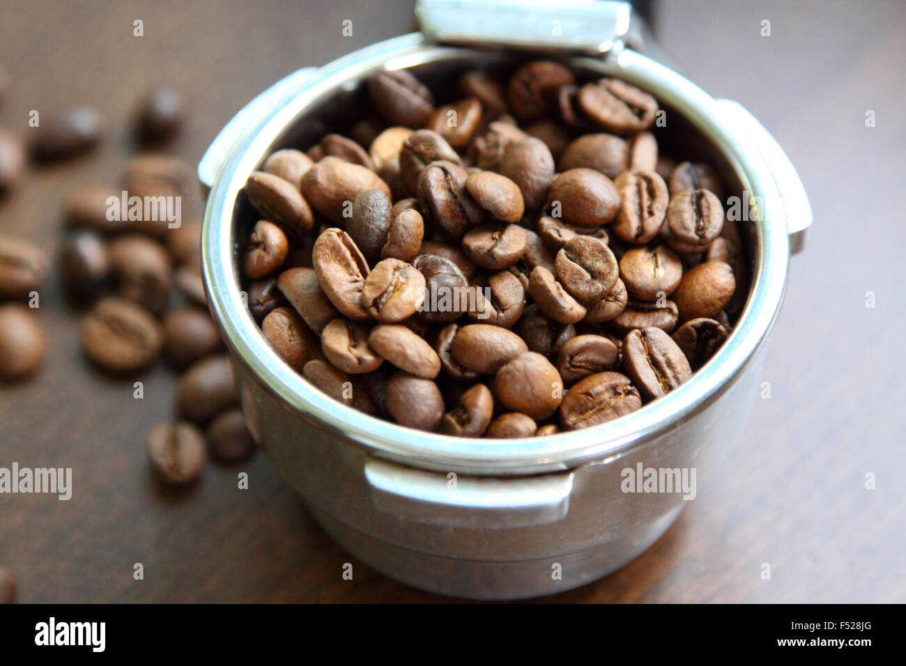 Coffee grains hi-res stock photography and images - Alamy