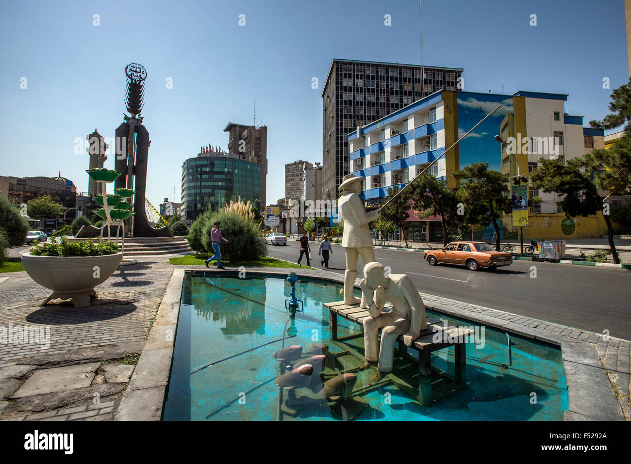 Street sculpture in Tehran, Iran Stock Photo - Alamy