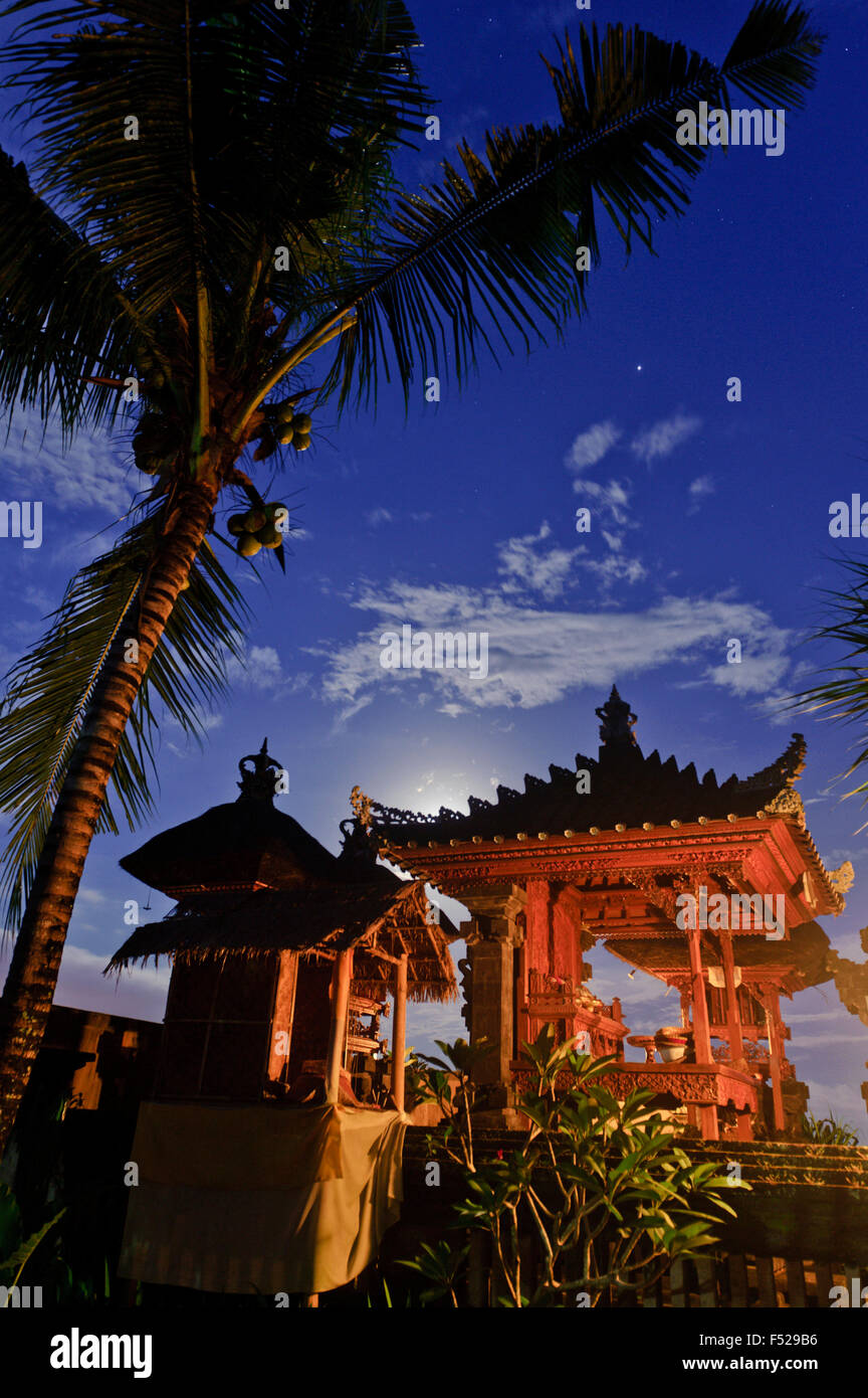 Batuan temple bali indonesia hi-res stock photography and images - Alamy