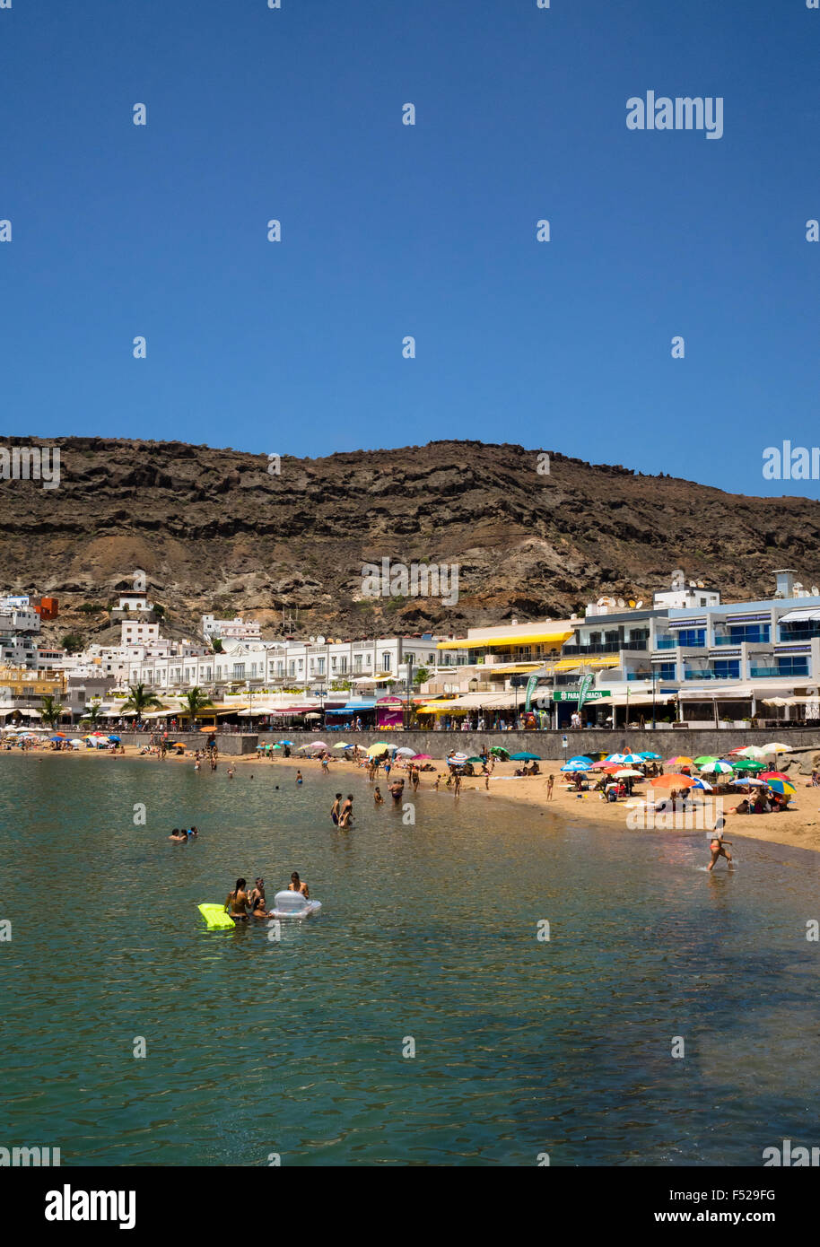 Playa de Mogan, Puerto de Mogan, Gran Canaria, Canary Islands, Spain ...