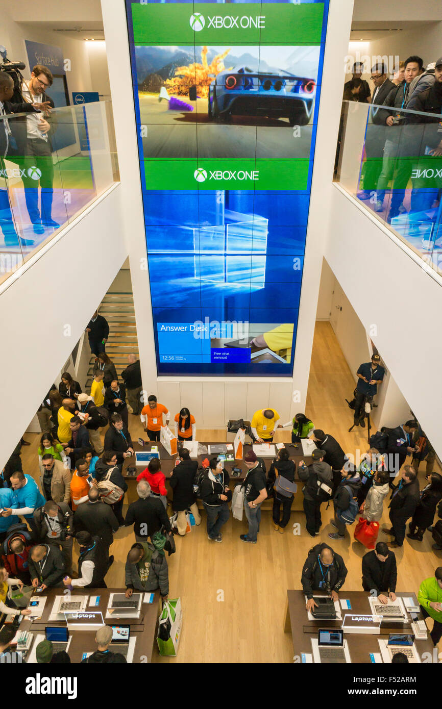 Microsoft storefront hi-res stock photography and images - Alamy