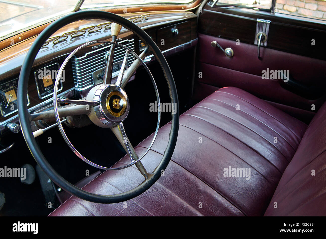 Steering Wheel of Old Car Stock Photo - Alamy