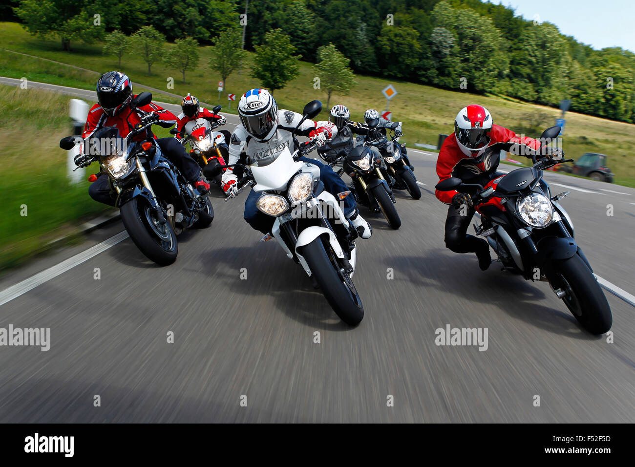 Motorcycles, middle class, Triumph Streetriple 675R, Yamaha FZ8, Suzuki ...