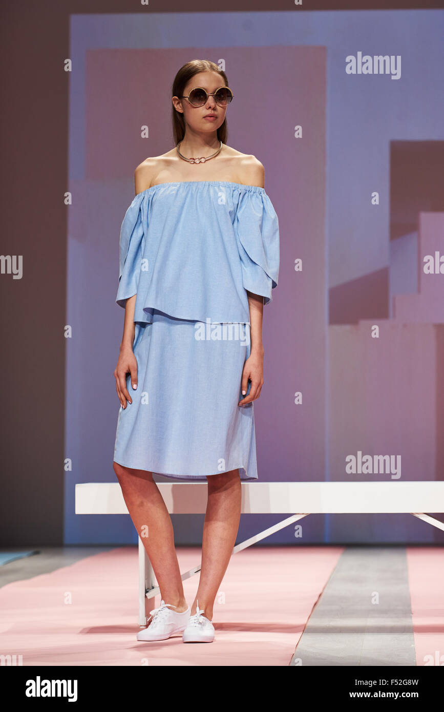 Model walking at the Ashtiani show during Toronto world master card ...