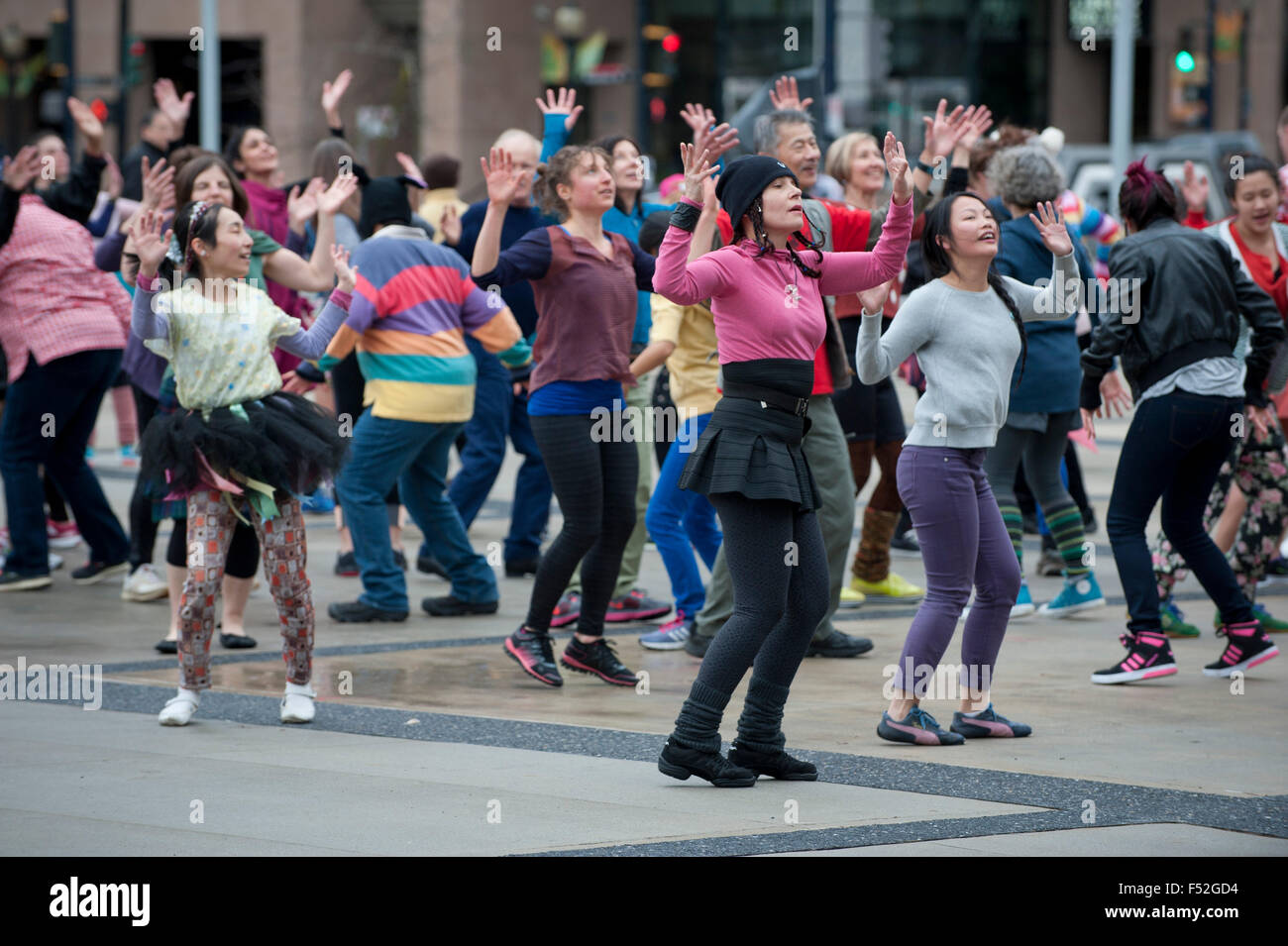 Dance motion hi-res stock photography and images - Alamy