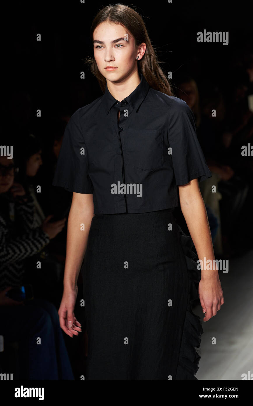 Model walking at the Malorie Urbanovitch show during Toronto world ...