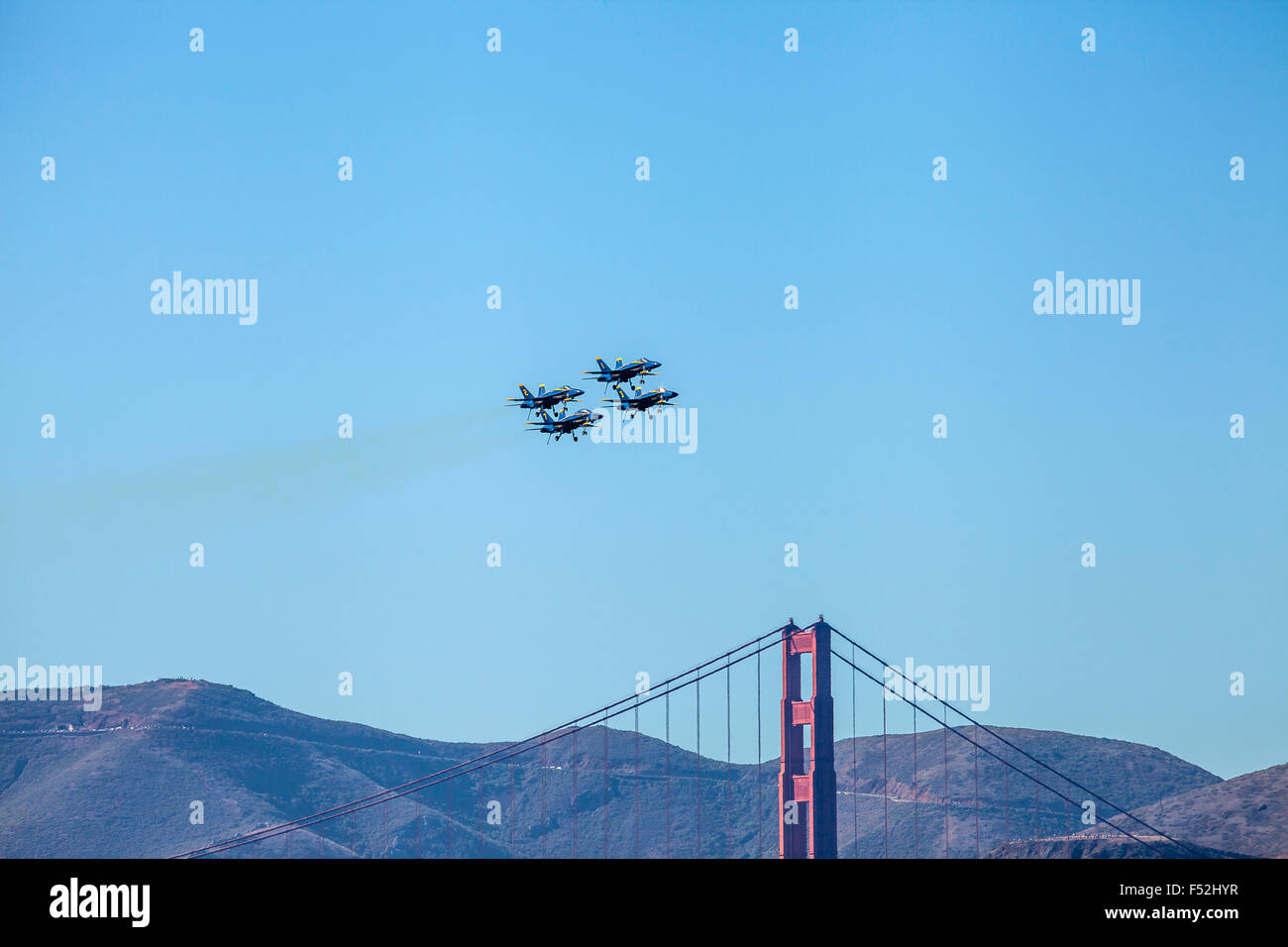 Aircrafts formation hi-res stock photography and images - Alamy