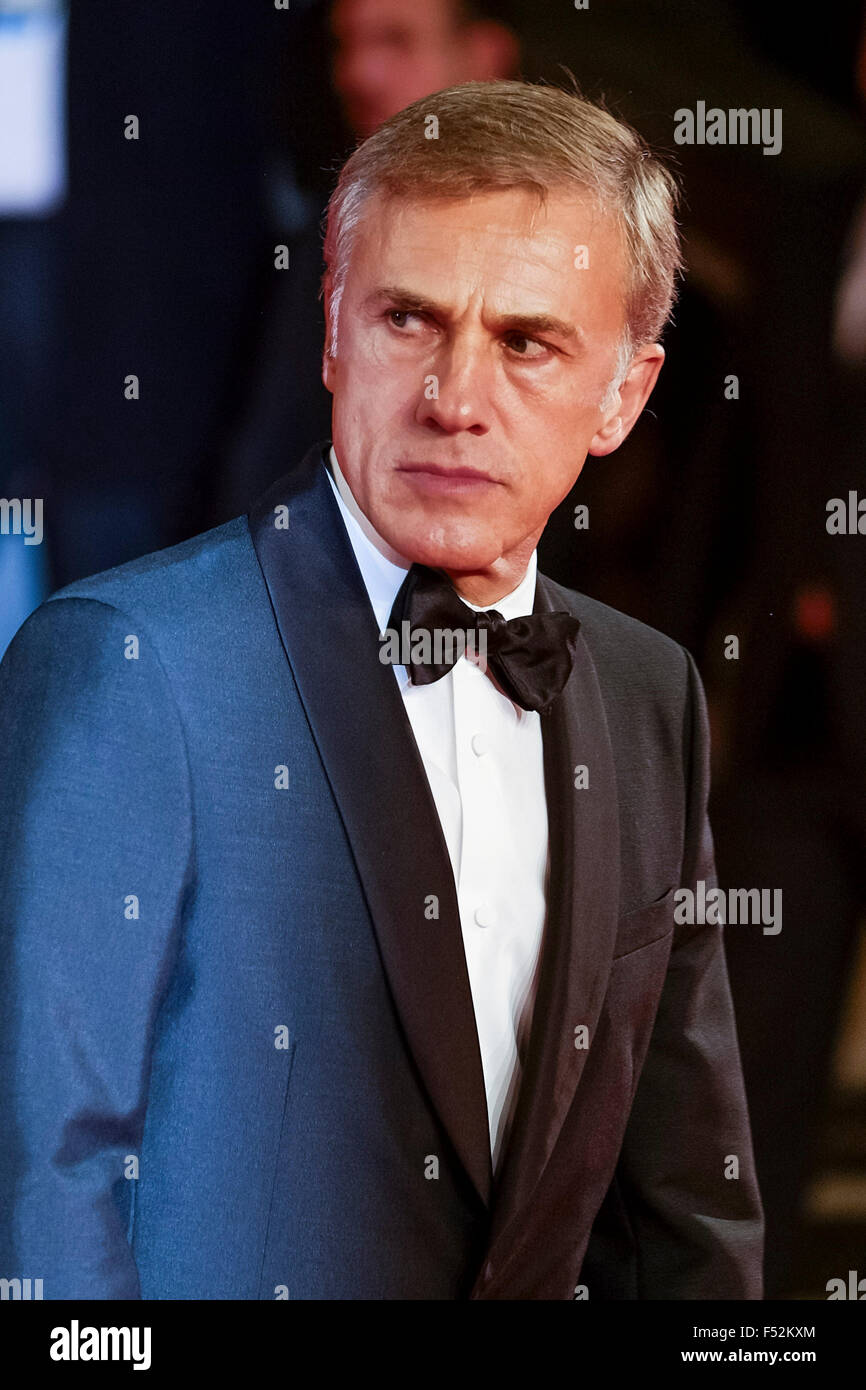 London, UK. 26th Oct, 2015. Christoph Walz arrives on the red carpet ...