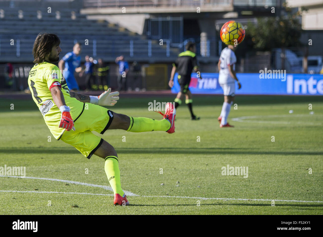 Empoli, Italy. 24th Oct, 2015. Mattia Perin (Genoa) Football/Soccer ...
