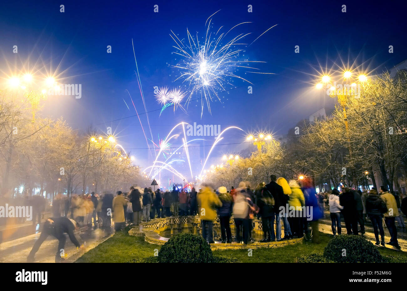 Large gathering hi-res stock photography and images - Alamy