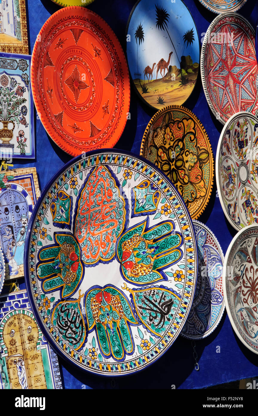 Tunisia, Traditional Pottery Stock Photo - Alamy