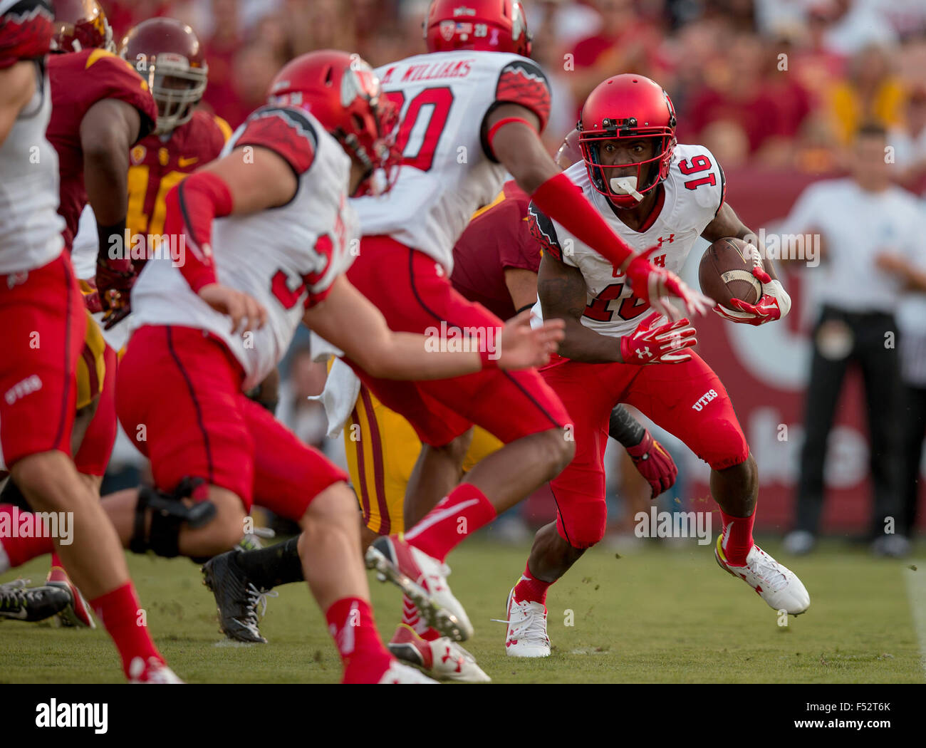 Los Angeles, CA, USA. 24th Oct, 2015. Utah Utes defensive back (16 ...
