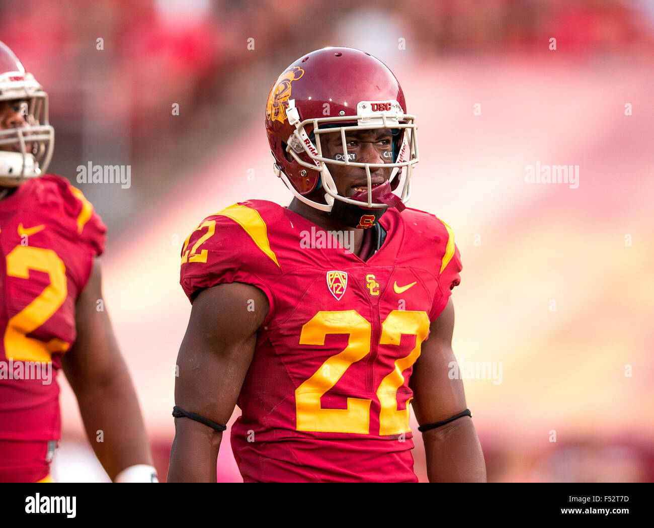 Los Angeles, CA, USA. 24th Oct, 2015. USC running back (22) Justin ...