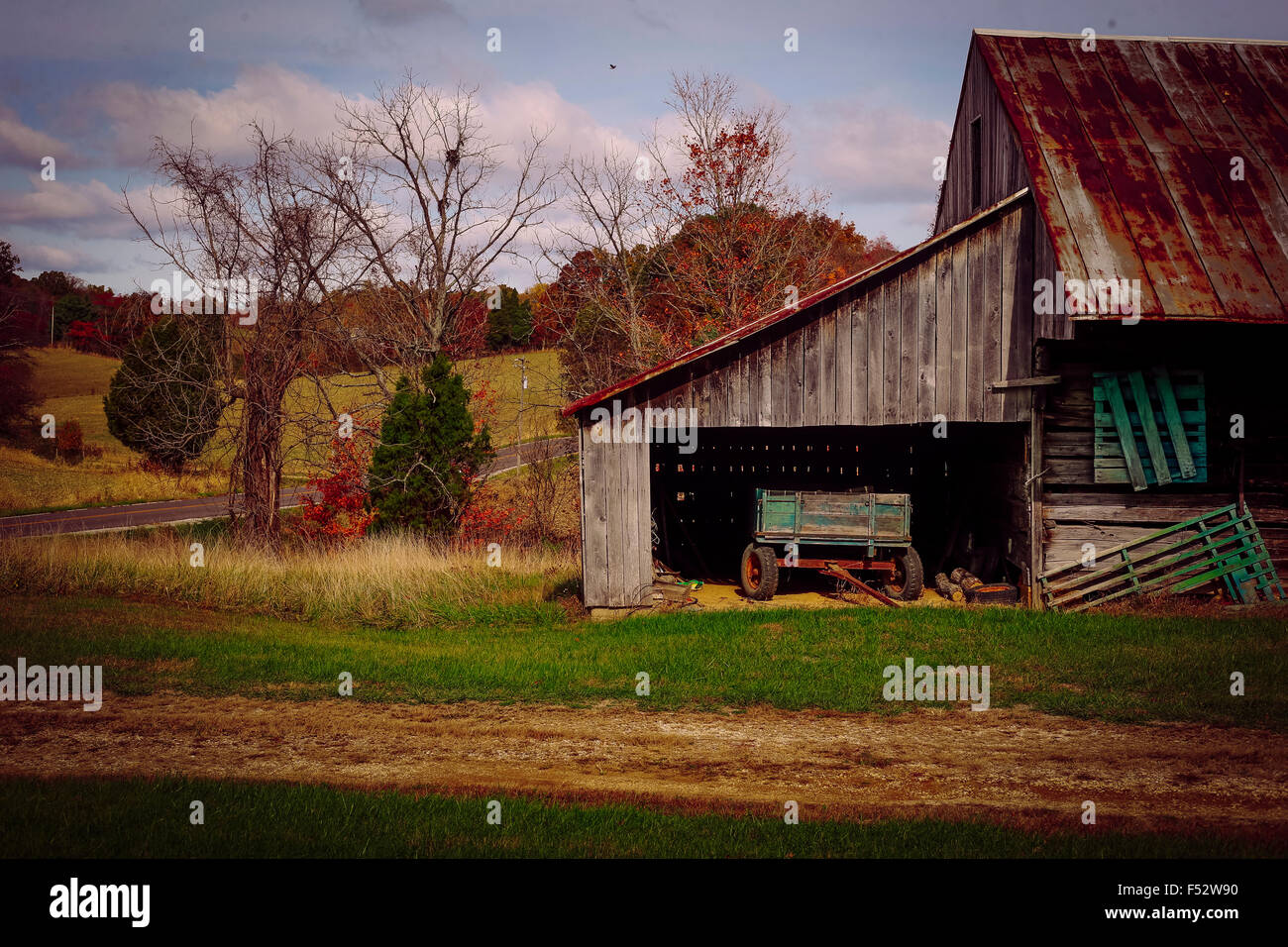 old barn at a farm in indiana with fall colors Stock Photo - Alamy