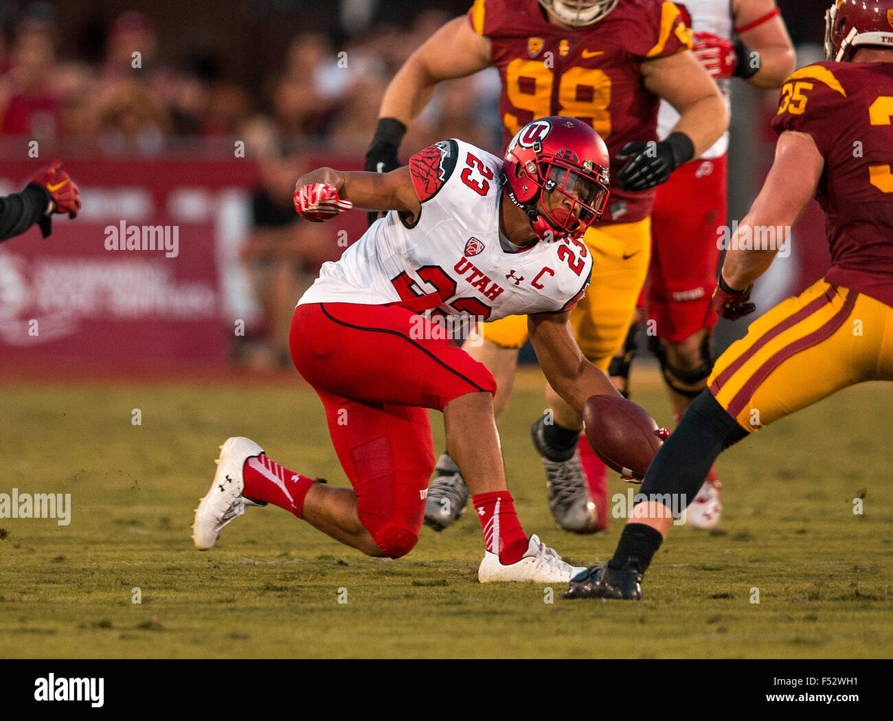 Los Angeles, CA, USA. 24th Oct, 2015. Utah Utes running back (23 ...