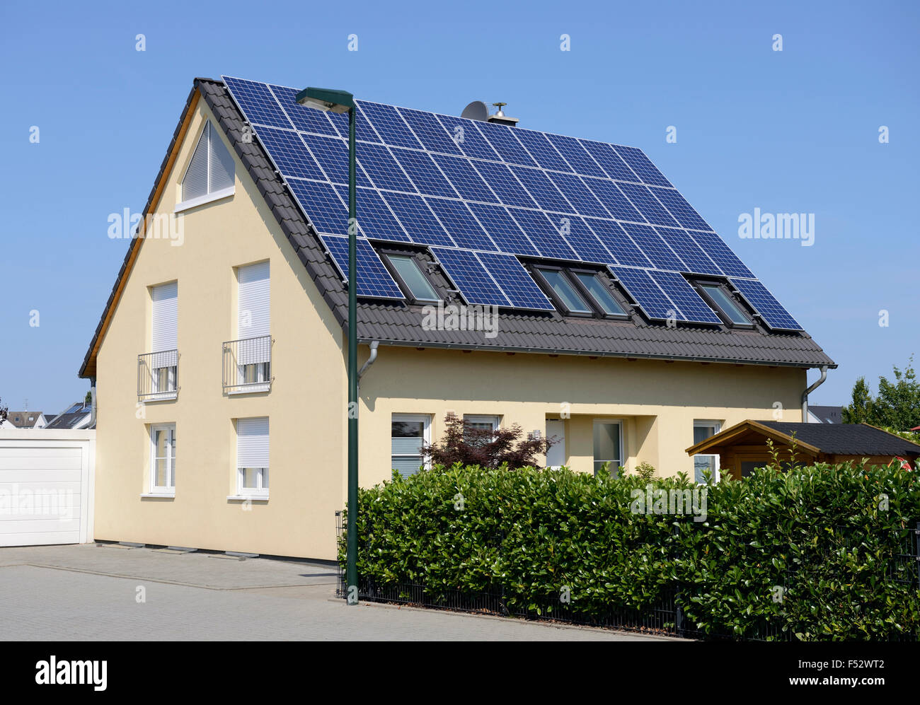 house with solar cells, Germany, North Rhine-Westphalia, Dusseldorf ...