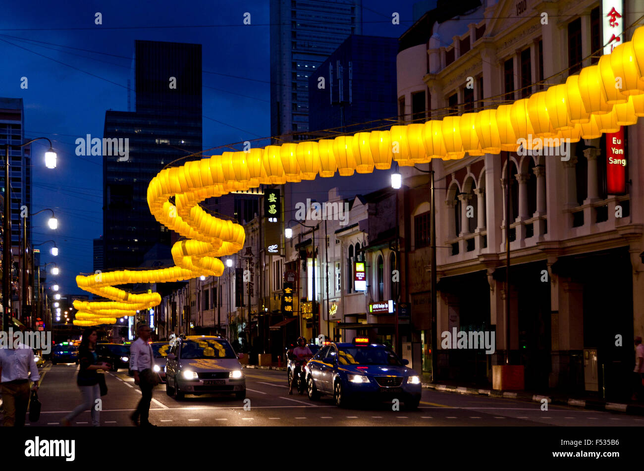 Queue chain of lights hi-res stock photography and images - Alamy