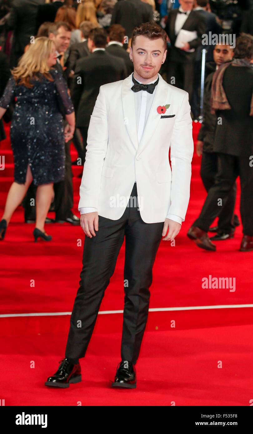 London, Britain. 26th Oct, 2015. British singer-songwriter Sam Smith ...