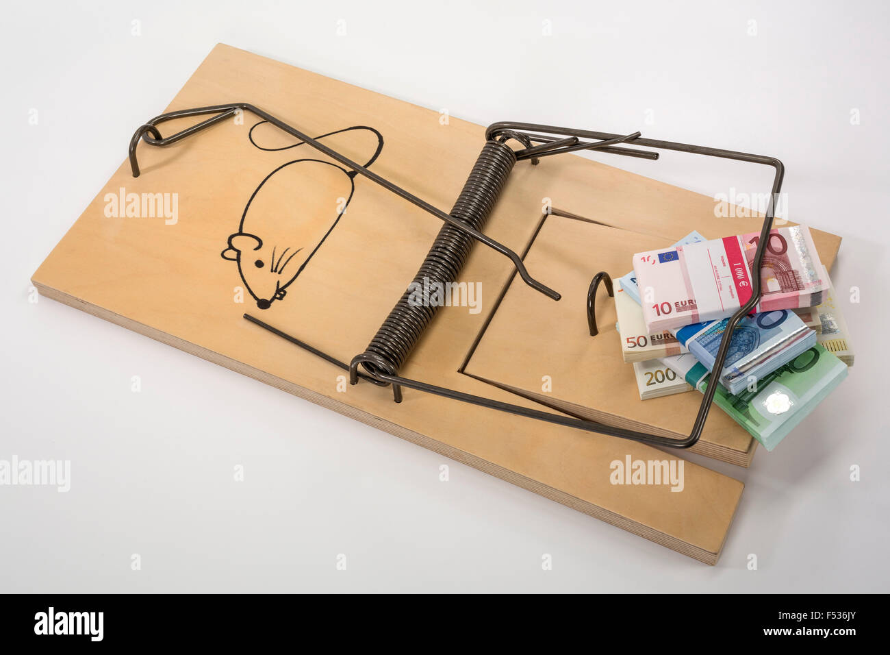 Mousetrap, bank notes, bundled, symbolic image, money, finances, dept ...