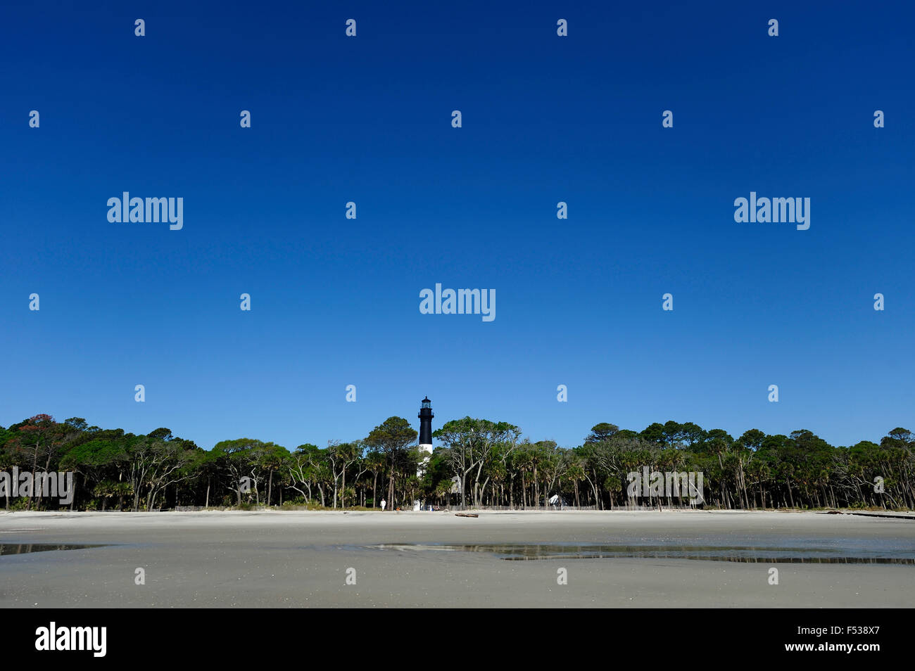 Hunting Island Lighthouse in Hunting Island State Park, Georgia, USA ...