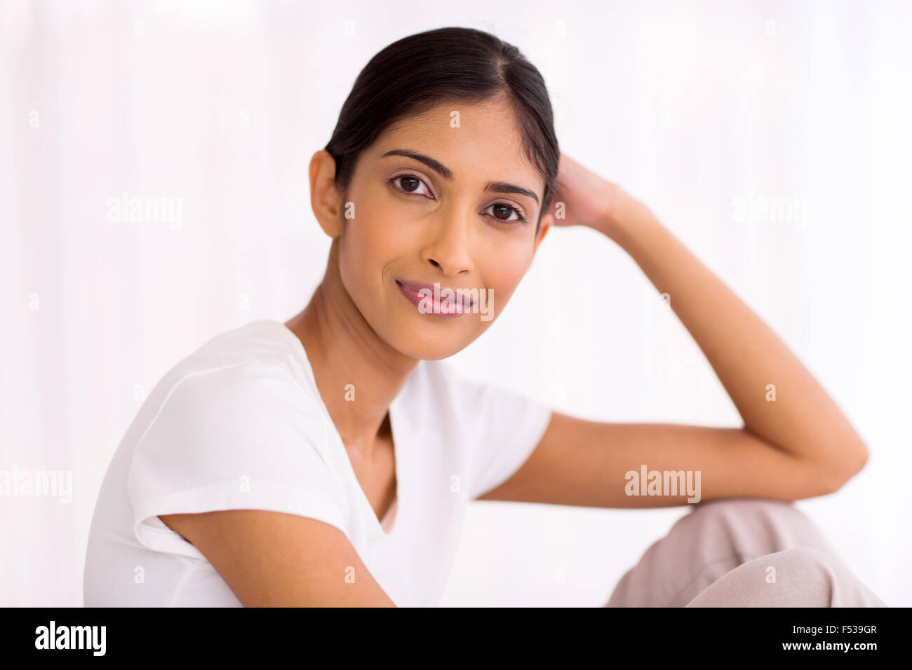 Gorgeous young woman posing hi-res stock photography and images - Alamy