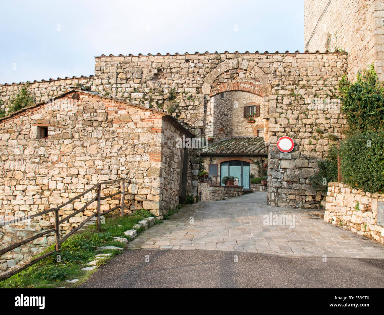 Europe, Italy, Tuscany. Entrance to the small hillside town of Vertine ...