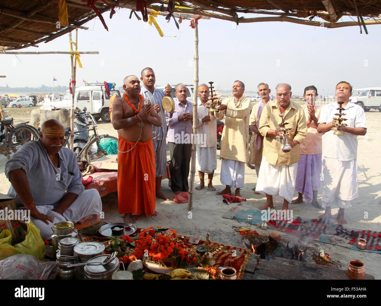 Prayers for afganistan hi-res stock photography and images - Alamy