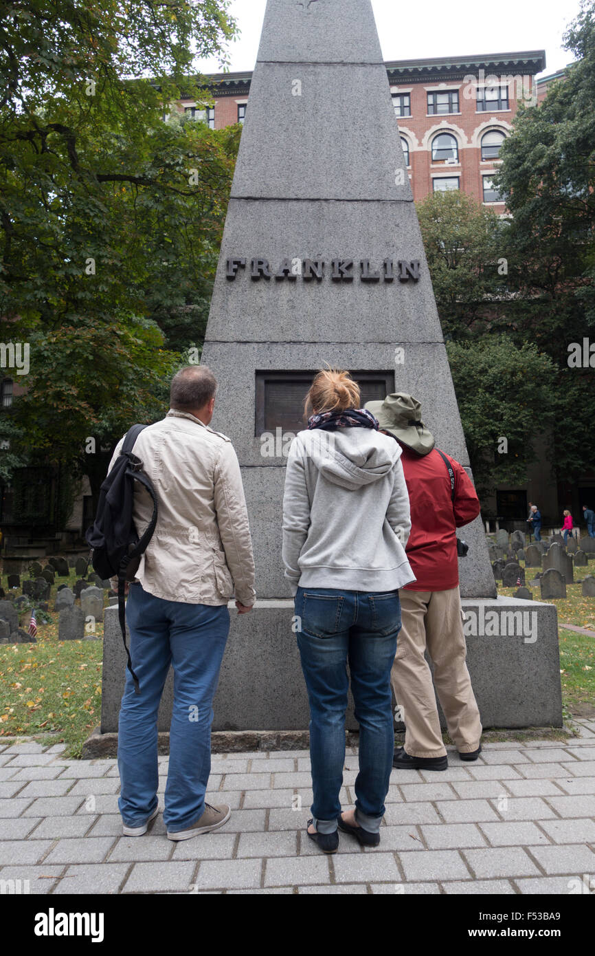 Franklin grave boston cemetery hi-res stock photography and images - Alamy