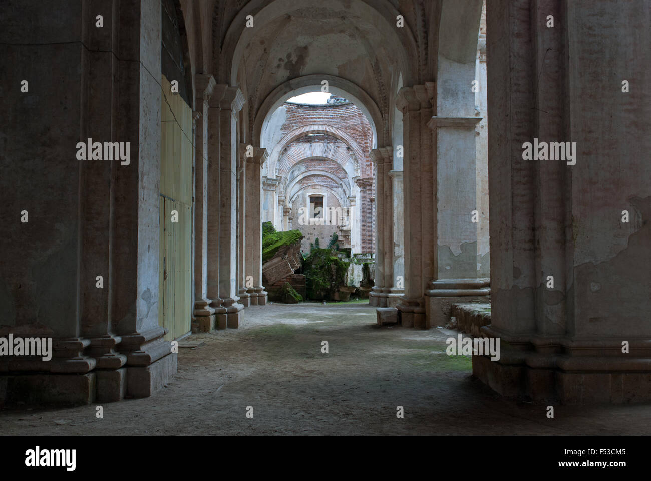 ruined cathedral, Guatemala Stock Photo - Alamy