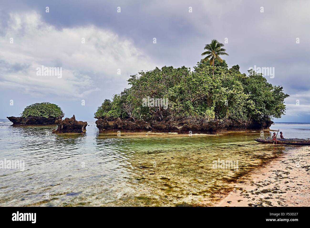 Kiriwina hi-res stock photography and images - Alamy