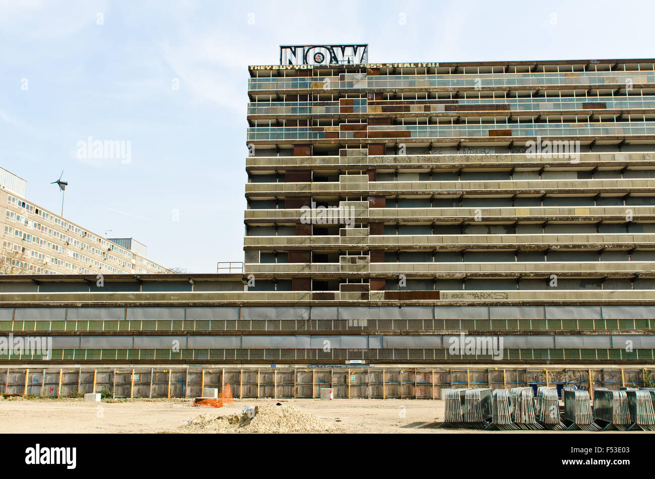 development of the heygate estate, gentrification in london Stock Photo ...