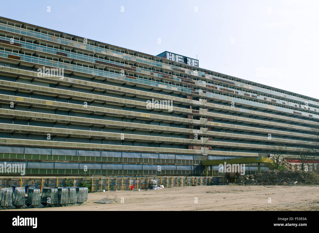 development of the heygate estate, gentrification in london Stock Photo ...