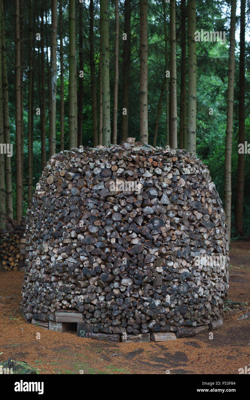 Natural views in the welsh borders hi-res stock photography and images ...