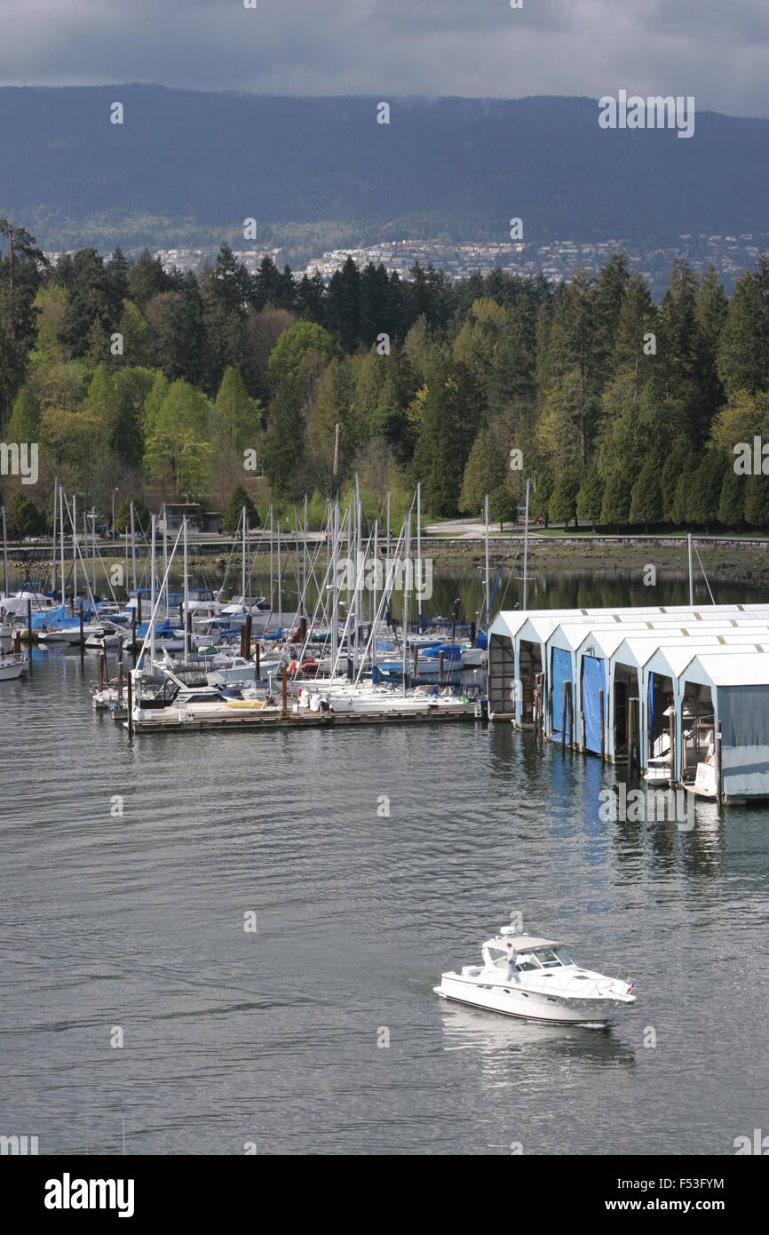 Harbor craft hi-res stock photography and images - Alamy