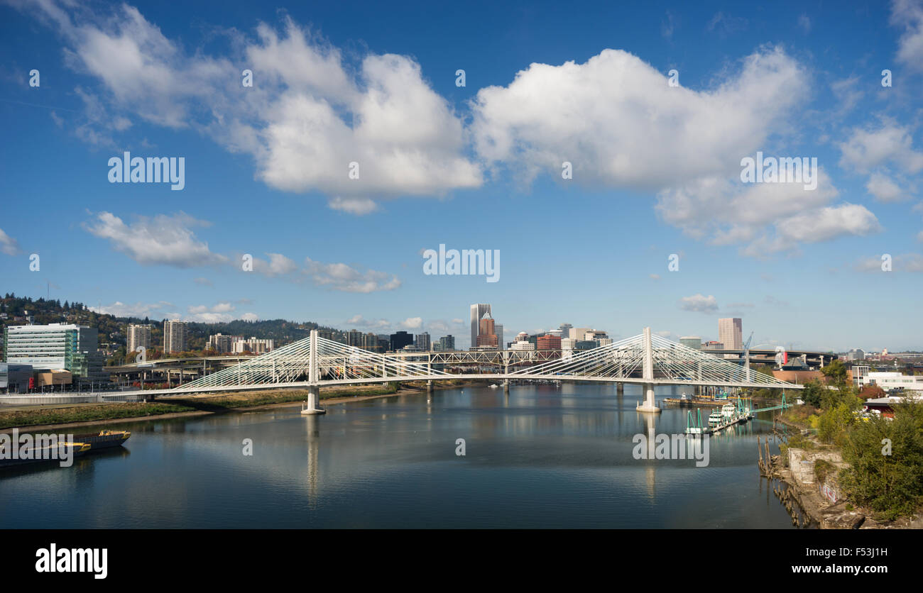 The newest bridge across Portland's famous riverfront Stock Photo - Alamy