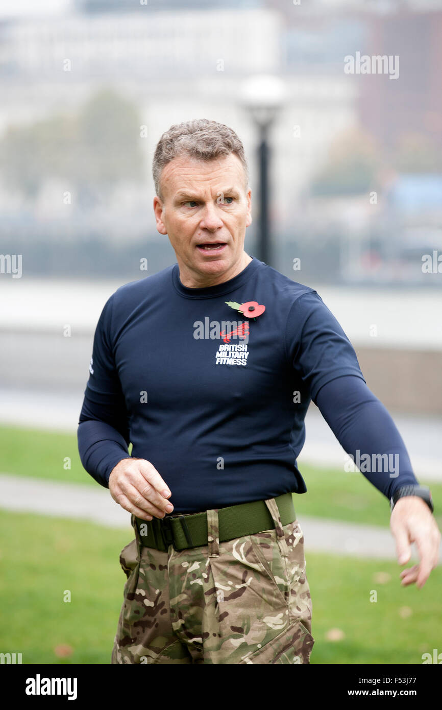 Raf uniformed personnel hi-res stock photography and images - Alamy
