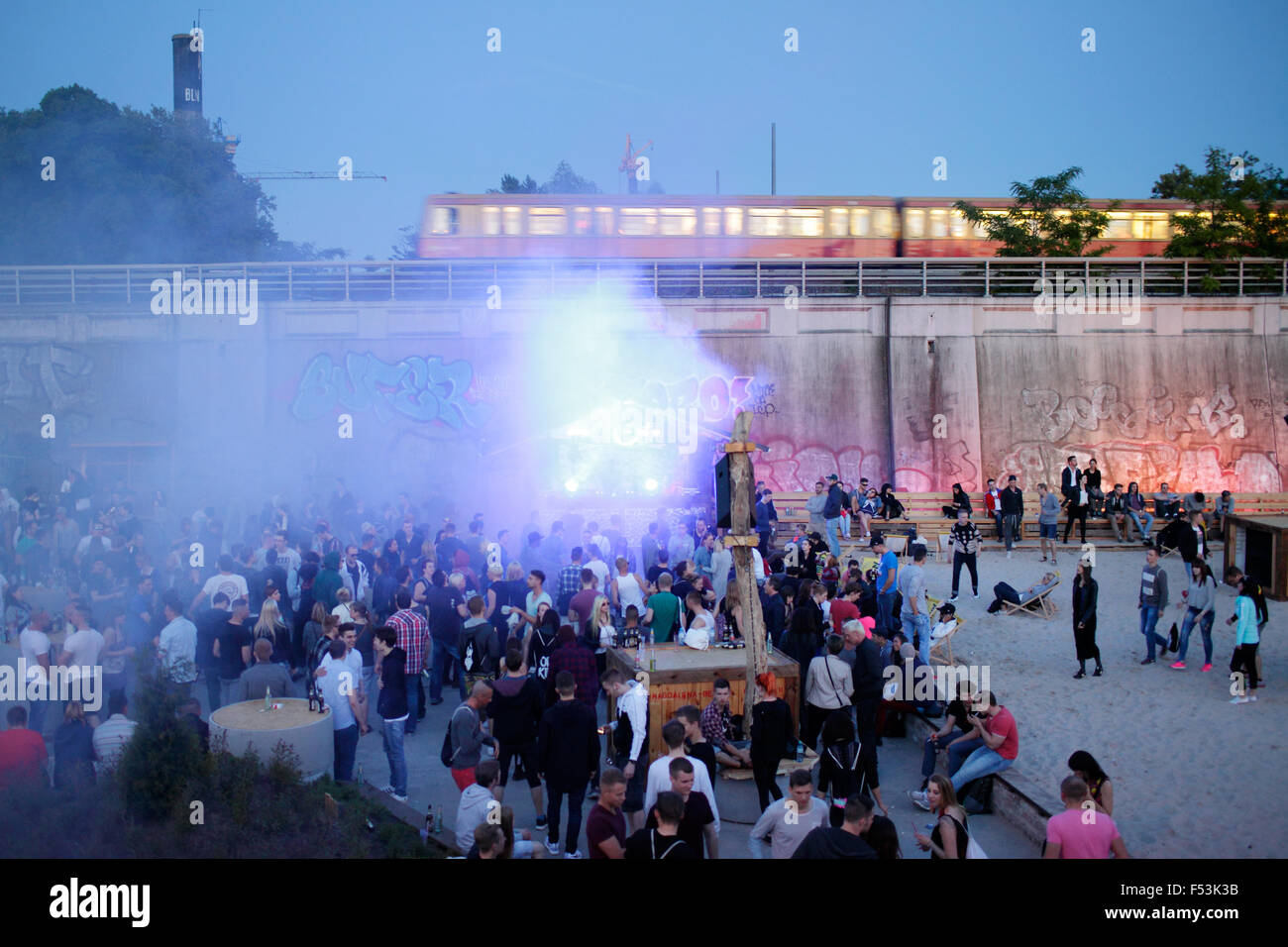 German teen train hi-res stock photography and images - Alamy