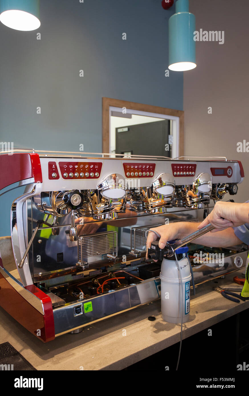 Costa coffee vending machine hi-res stock photography and images - Alamy