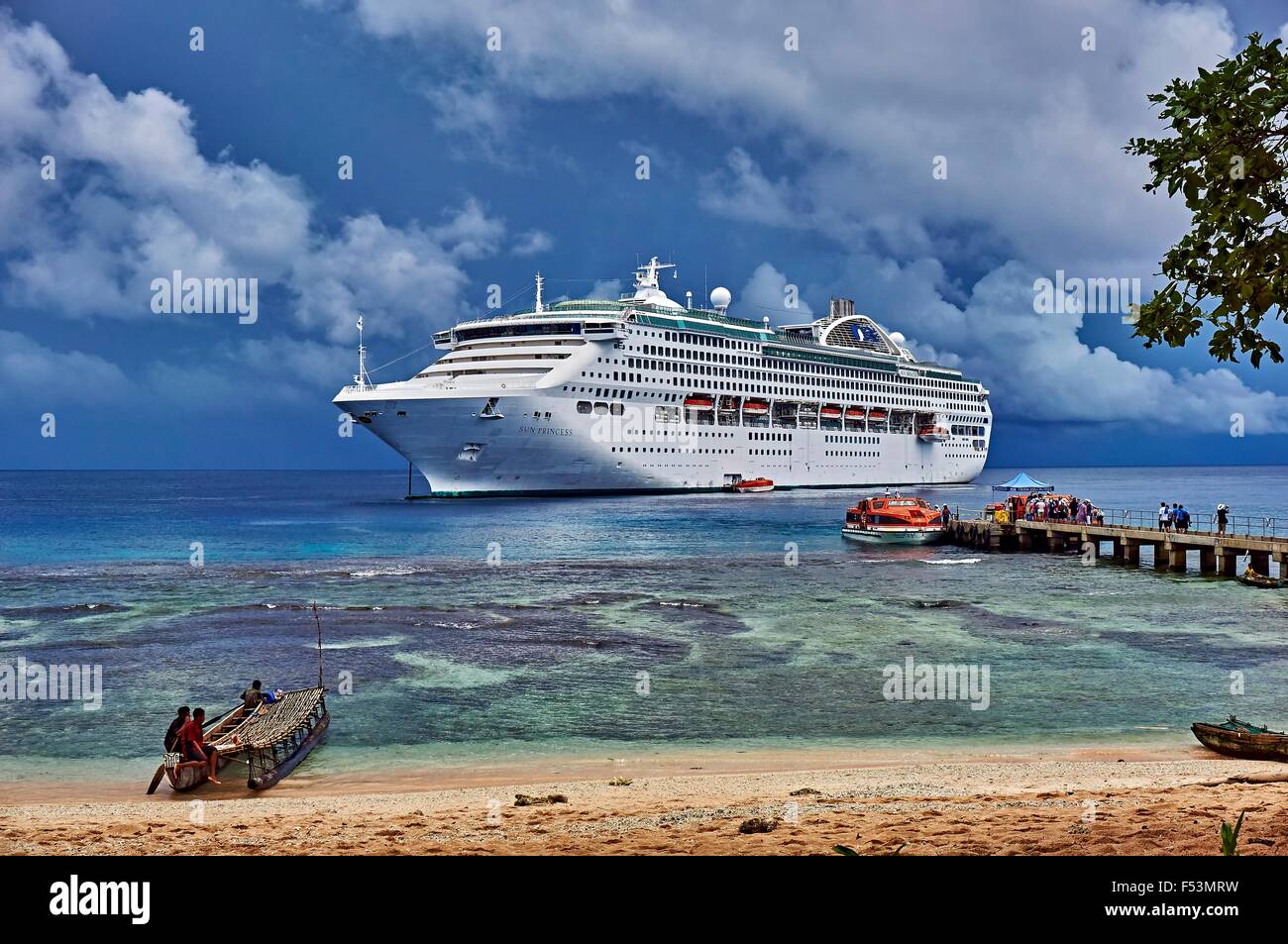 Kiriwina island hi-res stock photography and images - Alamy