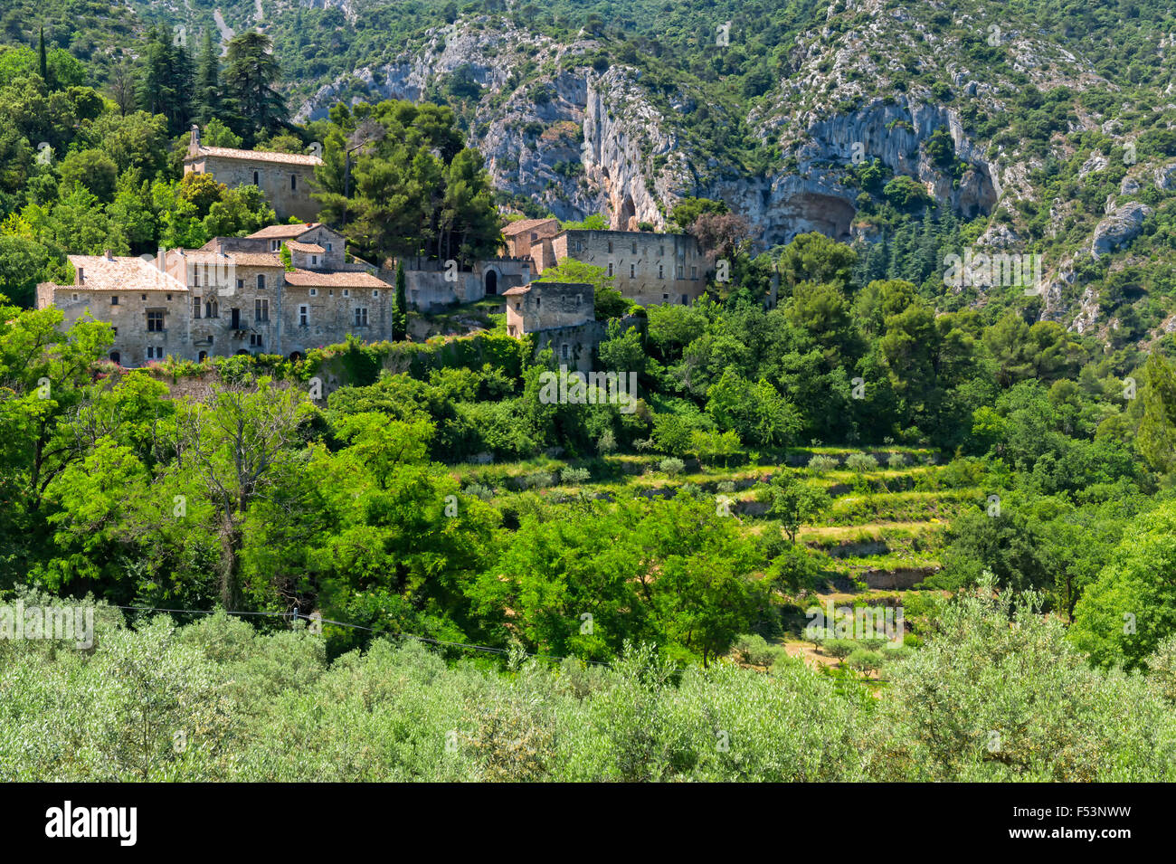 Medieval village of Oppede le Vieux, Vaucluse, Provence Alpes Cote d ...