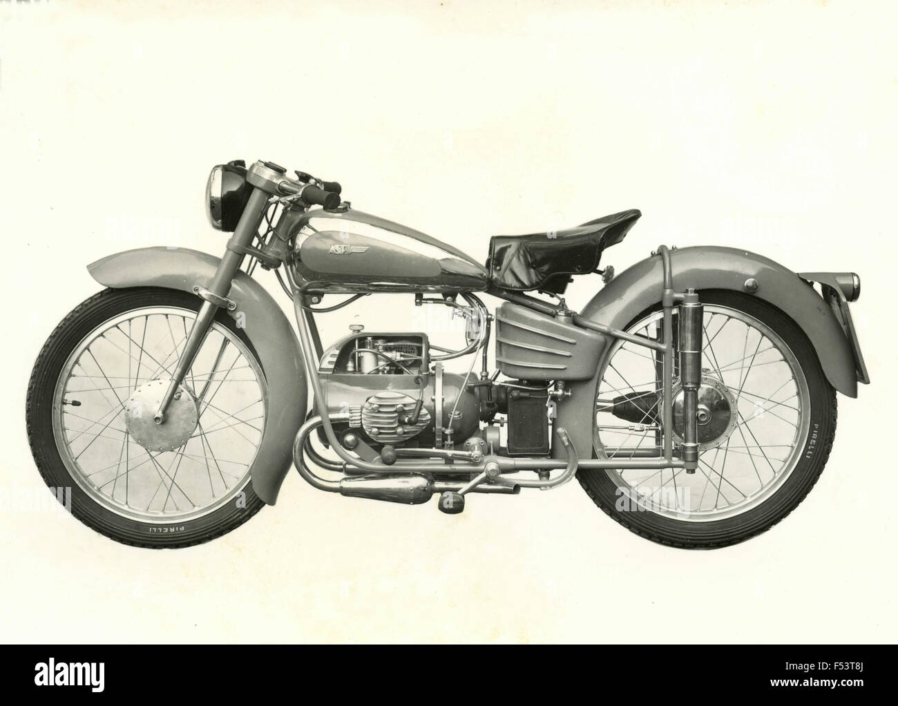 1940s motorcycle hi-res stock photography and images - Alamy