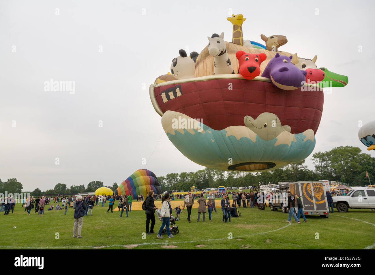 16 30 g hi-res stock photography and images - Alamy