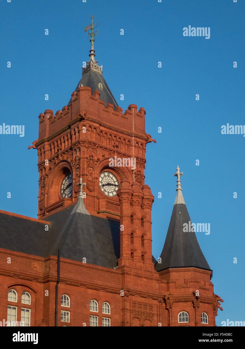 Hexagonal clock hi-res stock photography and images - Alamy