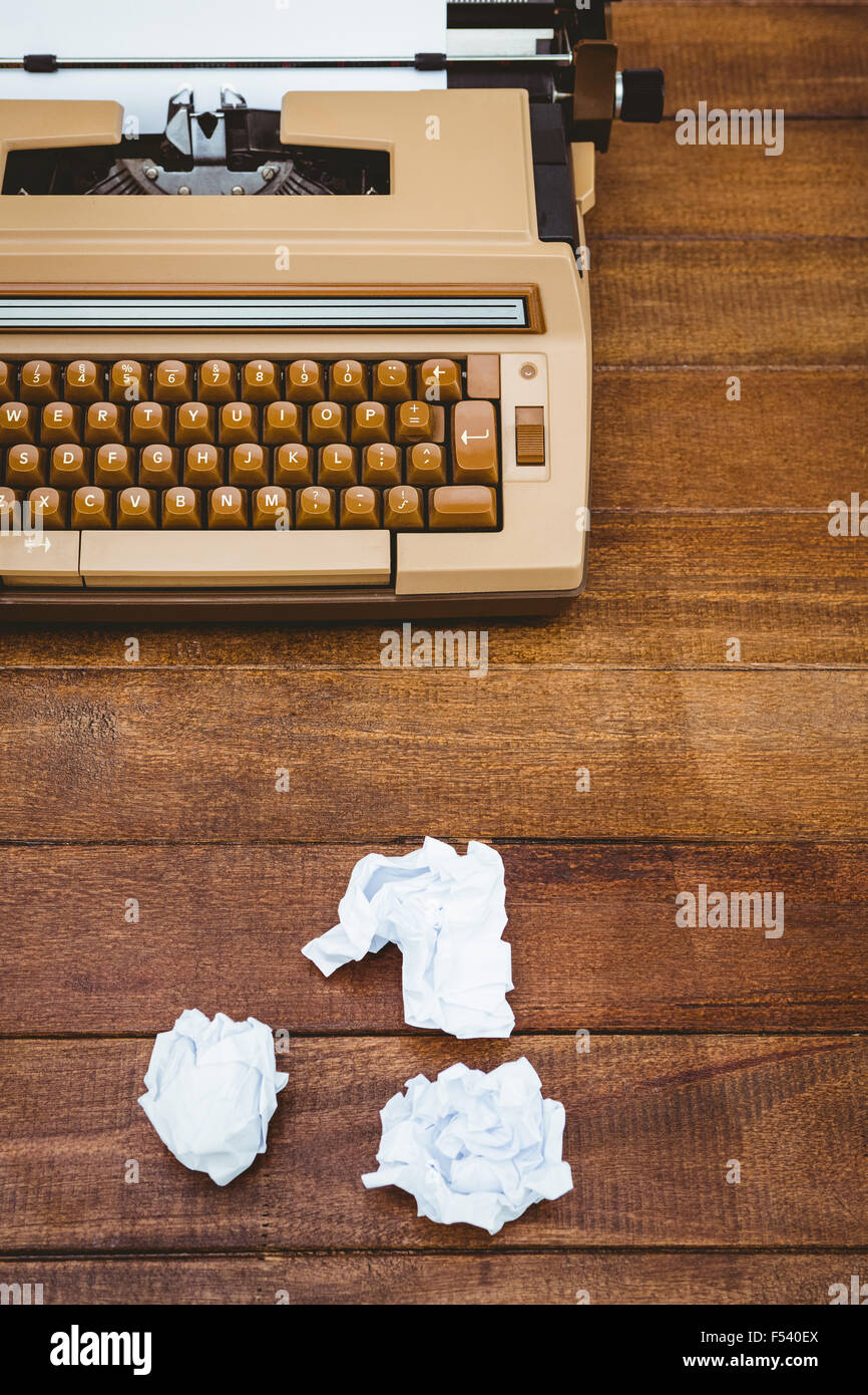 Typewriter crumpled paper hi-res stock photography and images - Alamy