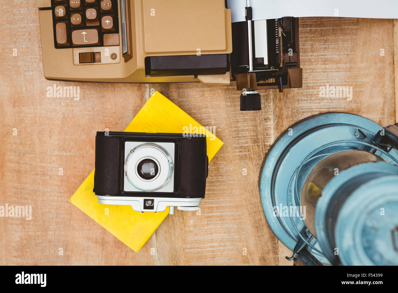 Film writer desk hi-res stock photography and images - Alamy