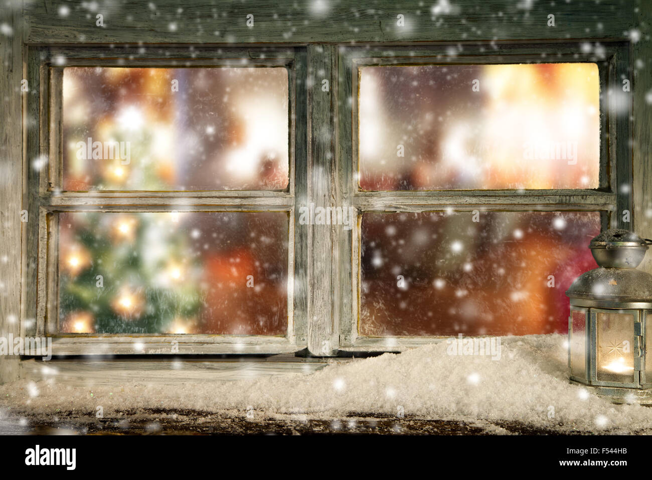 Vintage wooden window overlook home interior Stock Photo - Alamy